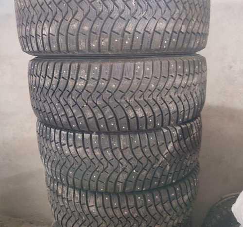 Michelin X-Ice 265/65 R17