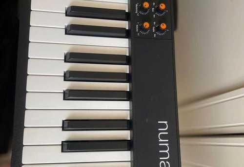 Numa Studiologic Compact 2