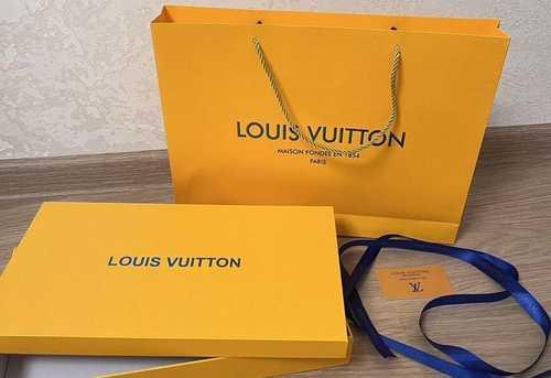 Пакет и коробка Louis Vuitton