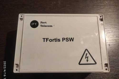 Коммутатор TFortis PSW-1G4F