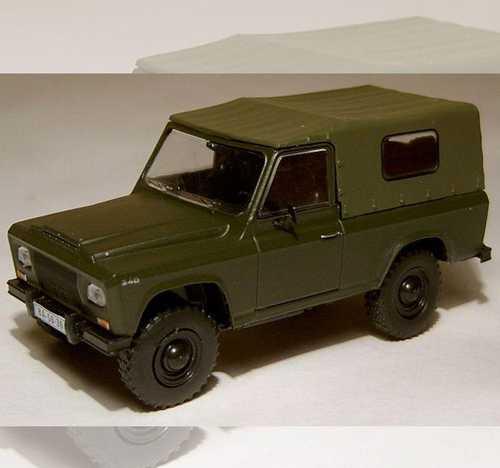 Модель ARO 240 4x4 Militara 1:43 Deagostini