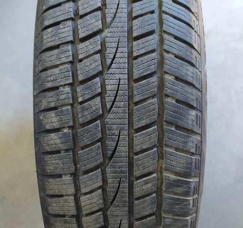 Windforce Snowblazer UHP 235/60 R18 107H