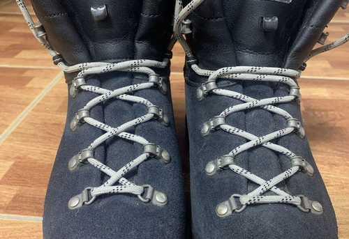 Альпинистские ботинки Scarpa Manita 38 размер