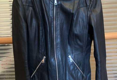 Кожаная куртка 46-48 размер