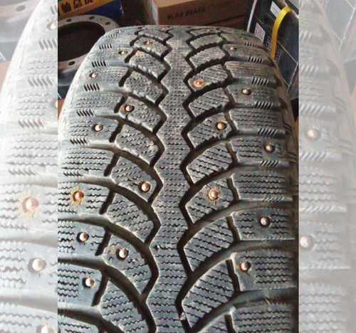 Bridgestone Blizzak Spike-01 205/55 R16 91T