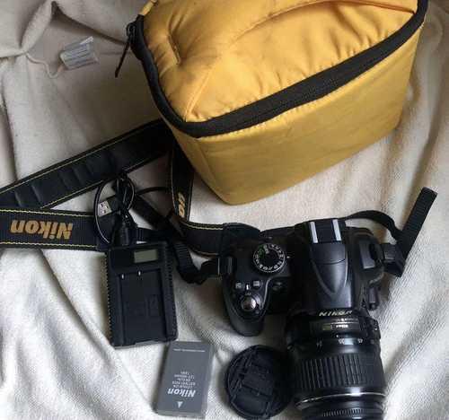 Nikon d3000 kit 18-55