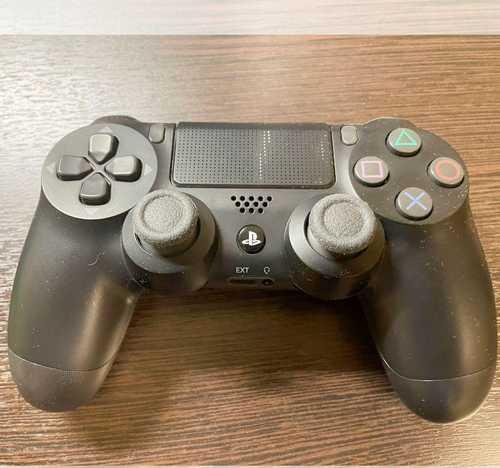 Джойстик PS4 Dualshock 4