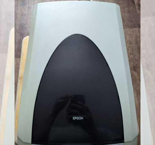 Сканер epson perfection 1670 (модель J141A)