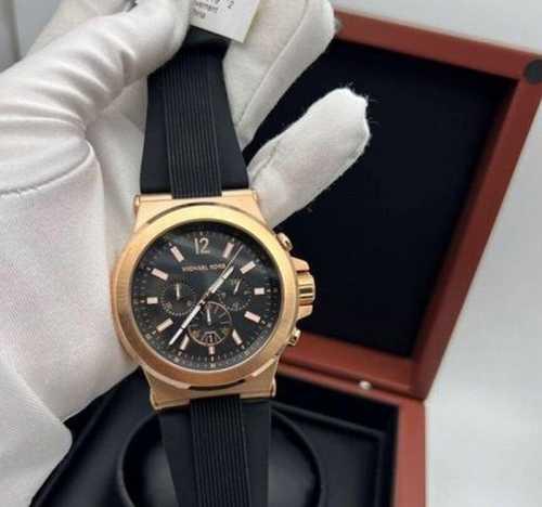 Наручные часы Michael Kors MK8184 с хронографом