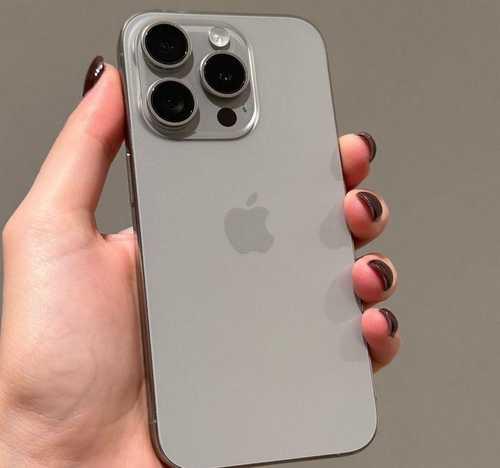 iPhone 15 Pro, 256 ГБ