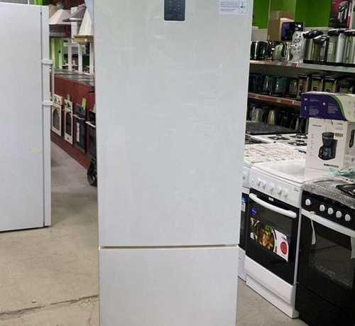 Холодильник Samsung RB37A52N0EL/WT, бежевый
