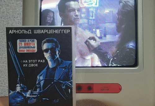 Оригинальная видеокассета Терминатор 2 VHS