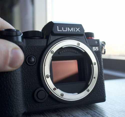 Panasonic Lumix S5