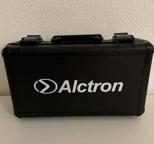 Конденсаторный микрофон Alctron MC001