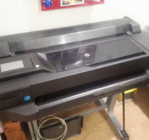 Плоттер HP Designjet T520