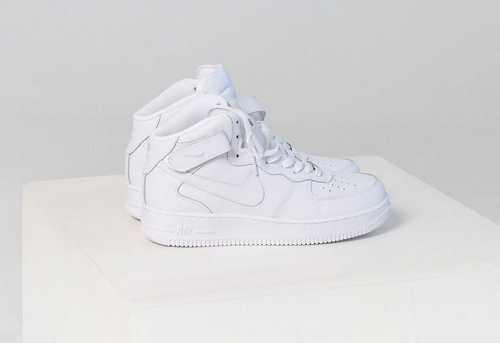 Кроссовки Nike Air Force 1 MID белые