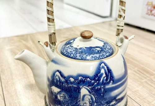 Китайский фарфоровый заварочный чайник