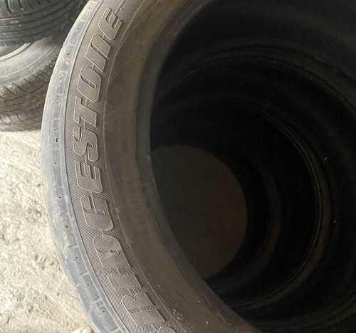 Bridgestone Dueler H/L 235/55 R20