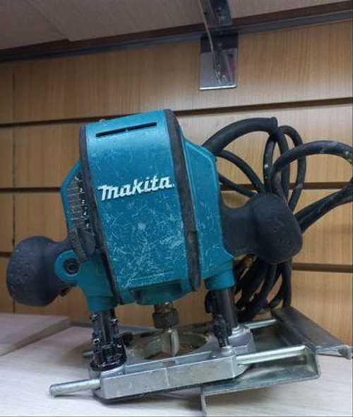 Фрезер Makita rp0900