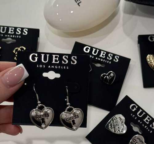 Серьги guess