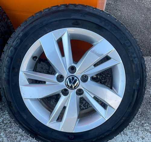 Комплект колес 185/60/R15 на Volkswagen Polo