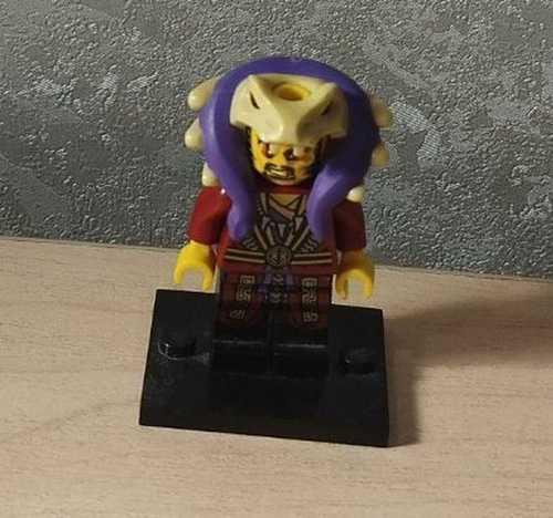 Lego ninjago минифигурка Мастер Чен