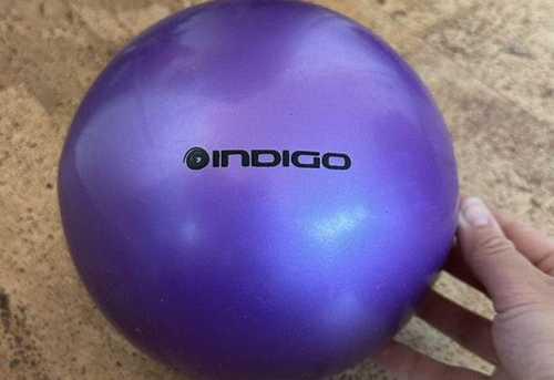 Гимнастический мяч indigo