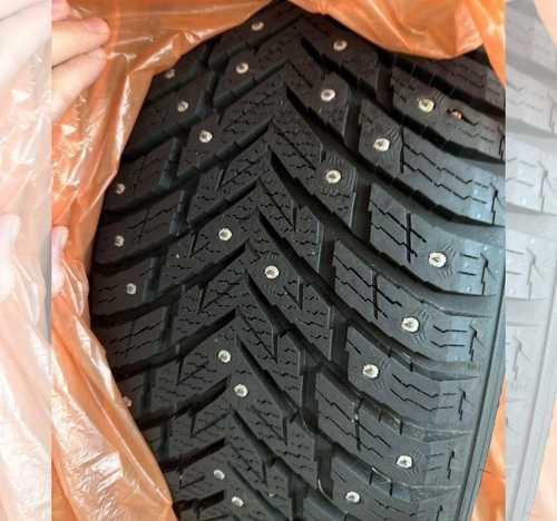 Nokian Tyres Hakkapeliitta 10p 225/50 R17 98