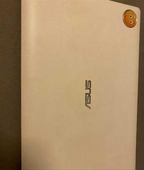 Ноутбук Asus X201E