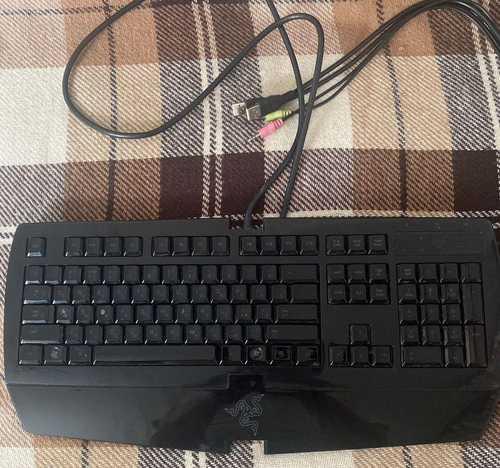 Клавиатура razer lycosa