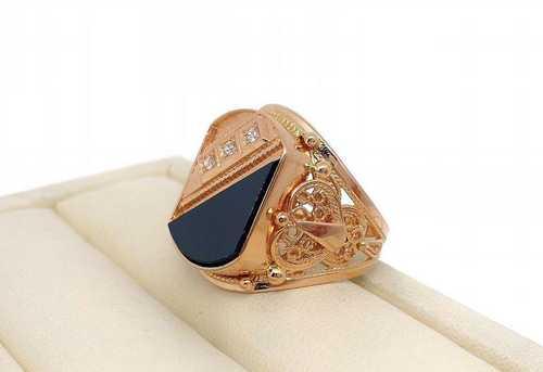 Золотое кольцо с камнями 585пр. размер: 20