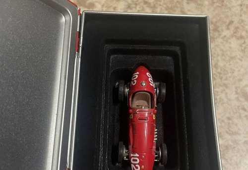 Модель автомобиля Ferrari 500 1952 A.Ascari