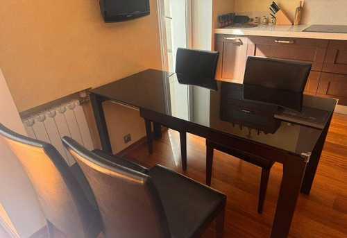 Кухонный стол и стулья бу Calligaris