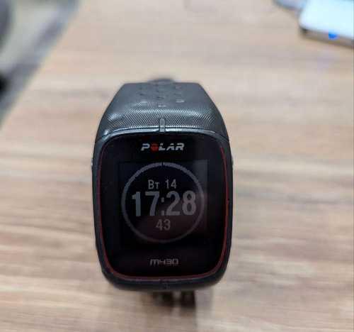 Спортивные часы Polar M430