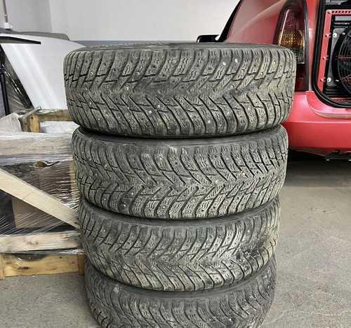 Nokian Tyres Hakkapeliitta 8 185/65 R15 92T