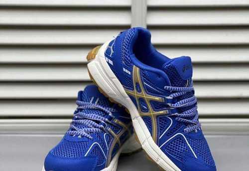 Кроссовки женские Asics