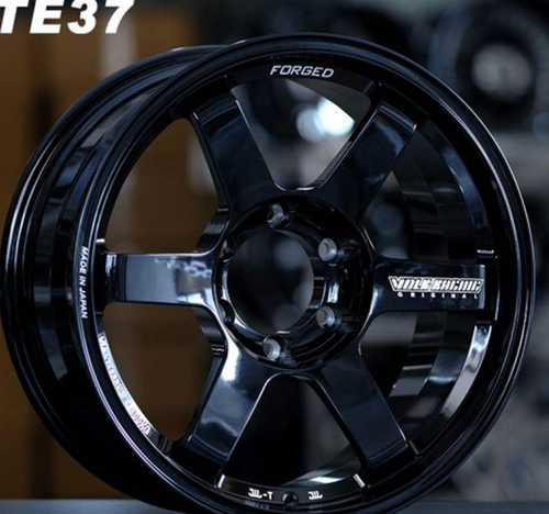Диски колесные кованые кастомные Rays TE37