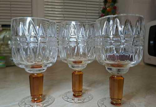 Хрустальные бокалы для вина 1980 г. со сколом