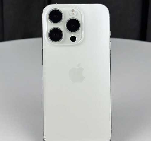 iPhone 15 Pro, 256 ГБ