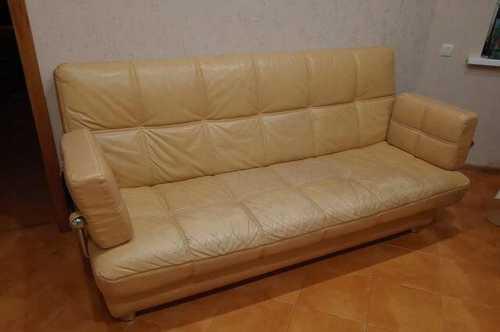Кожанный диван-кровать