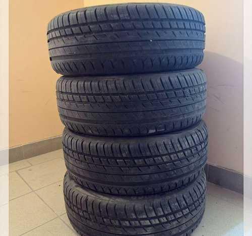 Viatti Strada Asimmetrico 205/55 R16 100H