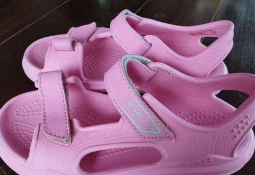 Сандалии crocs c11