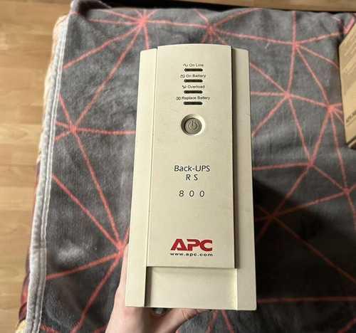 Ибп Бесперебойник APC 800