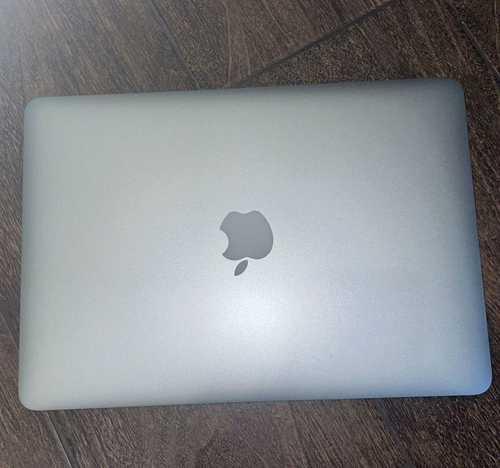 Apple macbook air 2017 128 gb