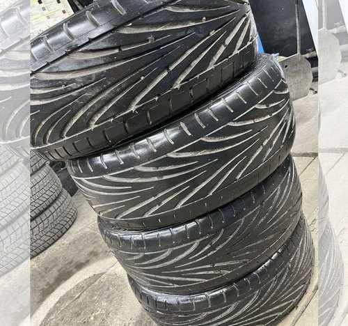 Toyo Proxes T1-R 195/45 R16