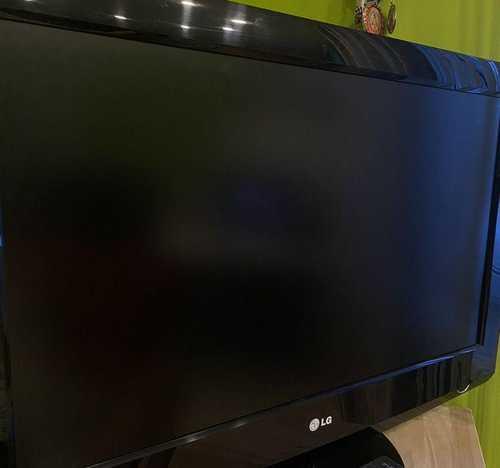 Телевизор 32" LG 32LG3000