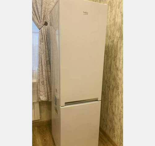 Холодильник beko