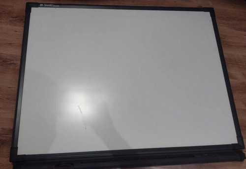 Интерактивная доска Smart Board SB560