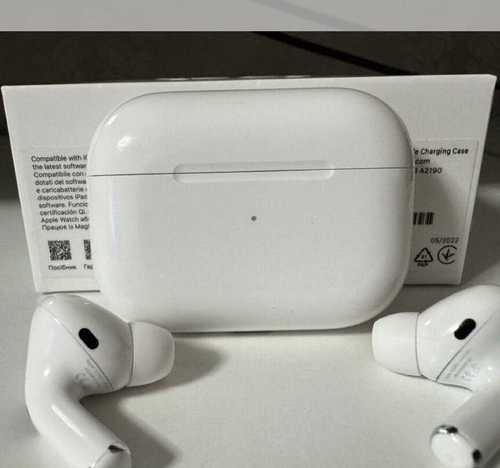 Беспроводные наушники apple airpods 1