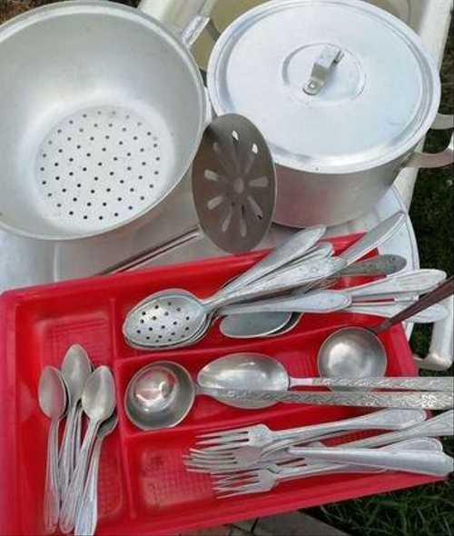Набор посуды с алюминия